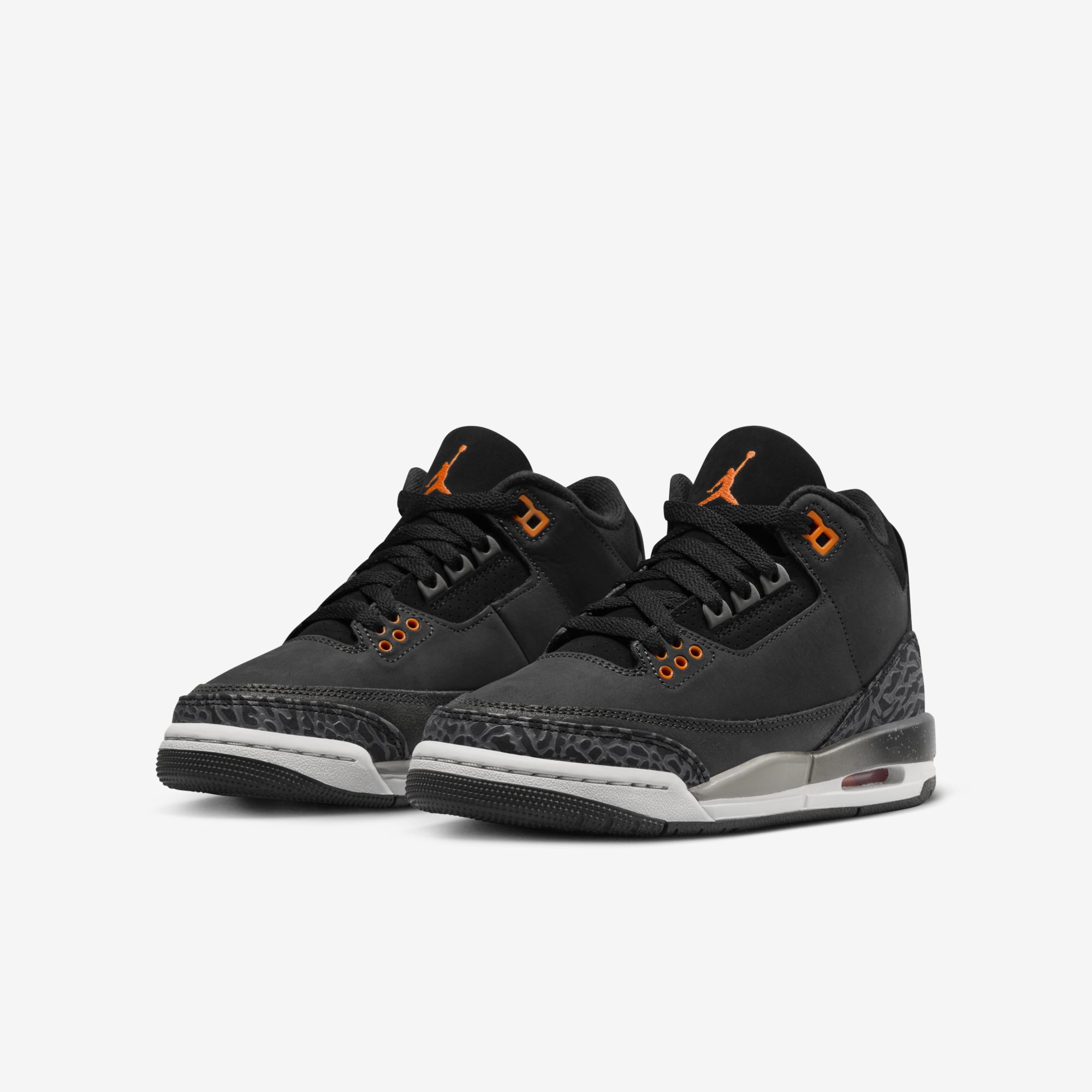Compra Air Jordan 3 Retro por PEN 669.90 | Nike Perú