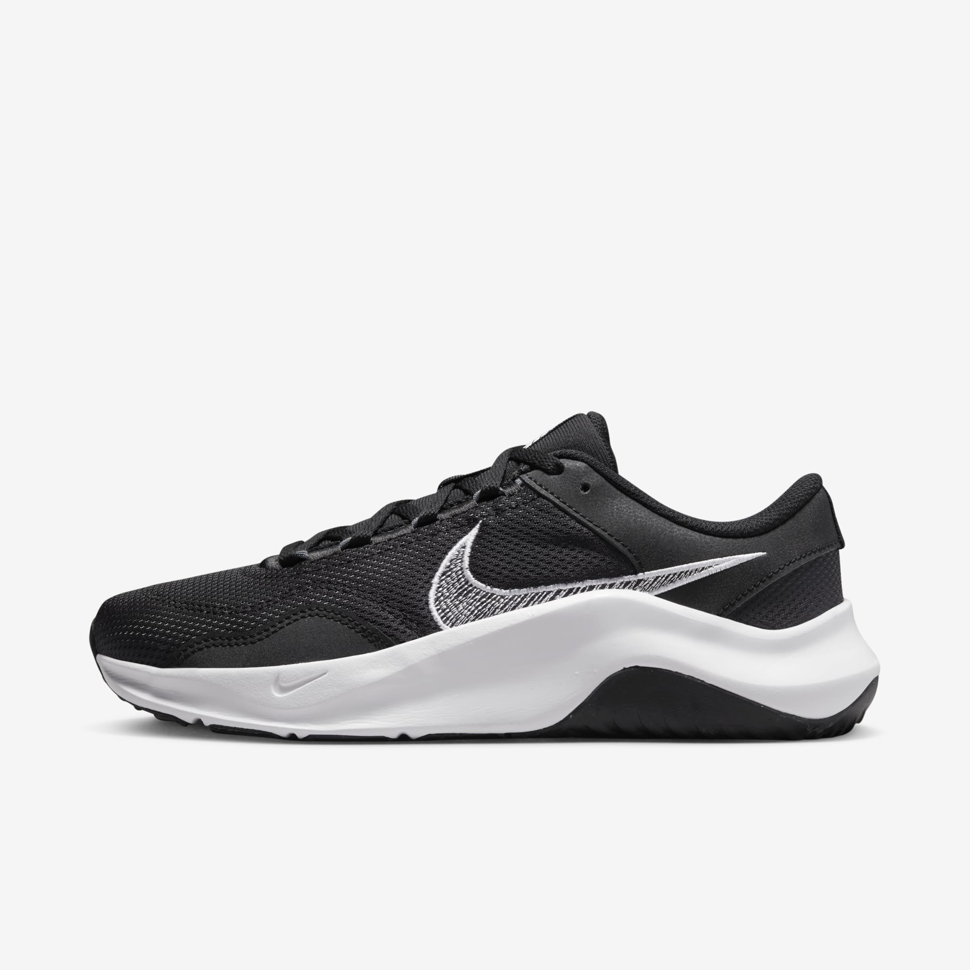 Compra Nike Legend Essential 3 Next Nature por PEN 299.90 | Nike Perú