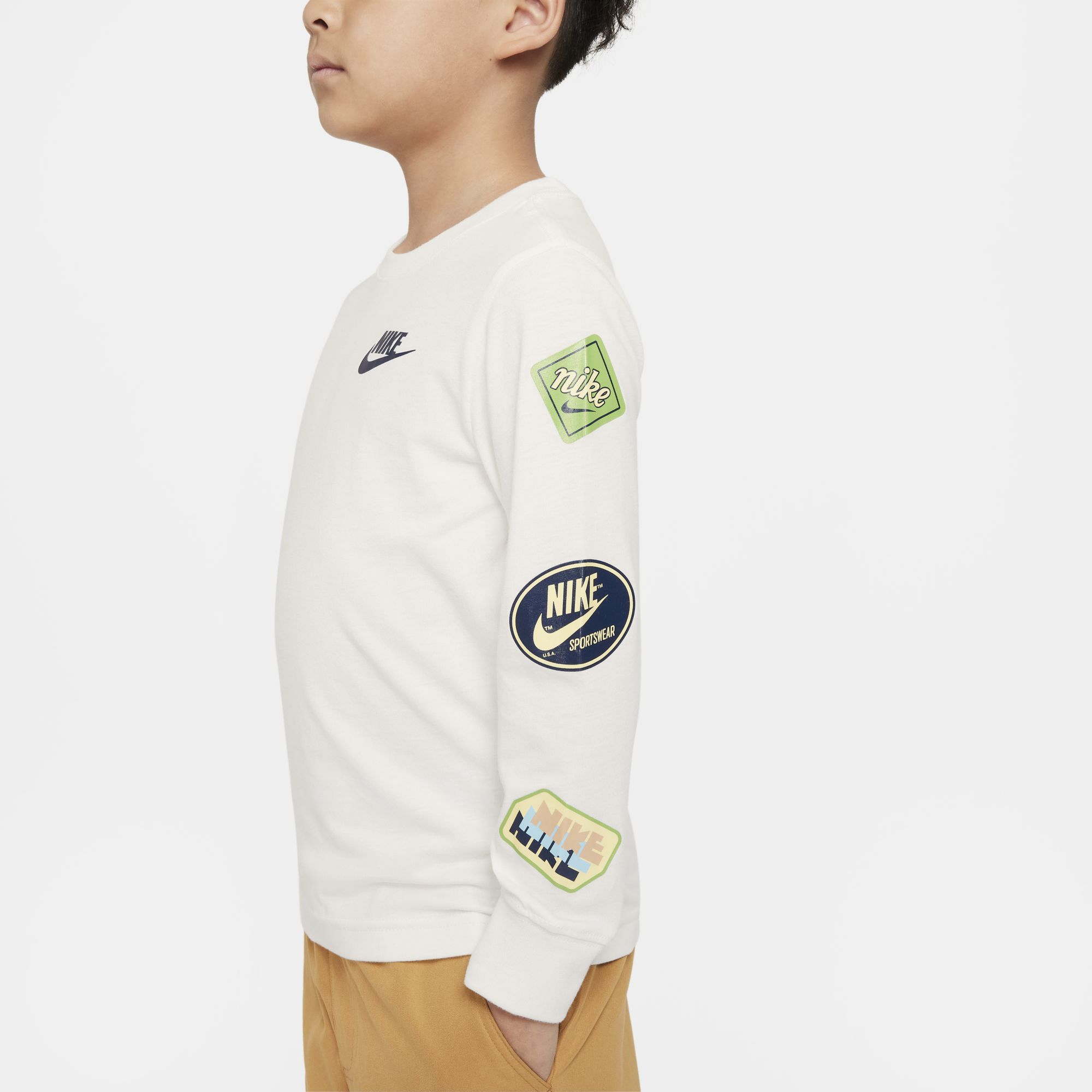 Compra Nike Retro Sticker por PEN 89.90 | Nike Perú