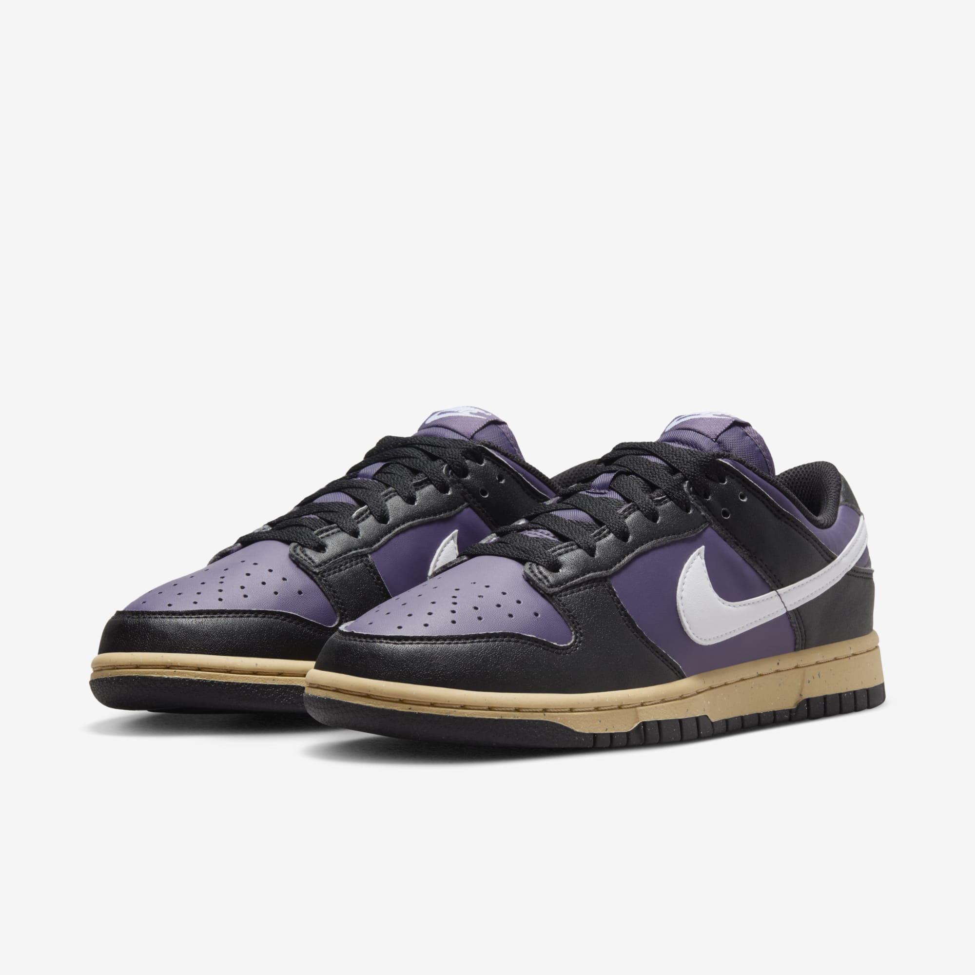 Compra Nike Dunk Low por PEN 549.90 | Nike Perú