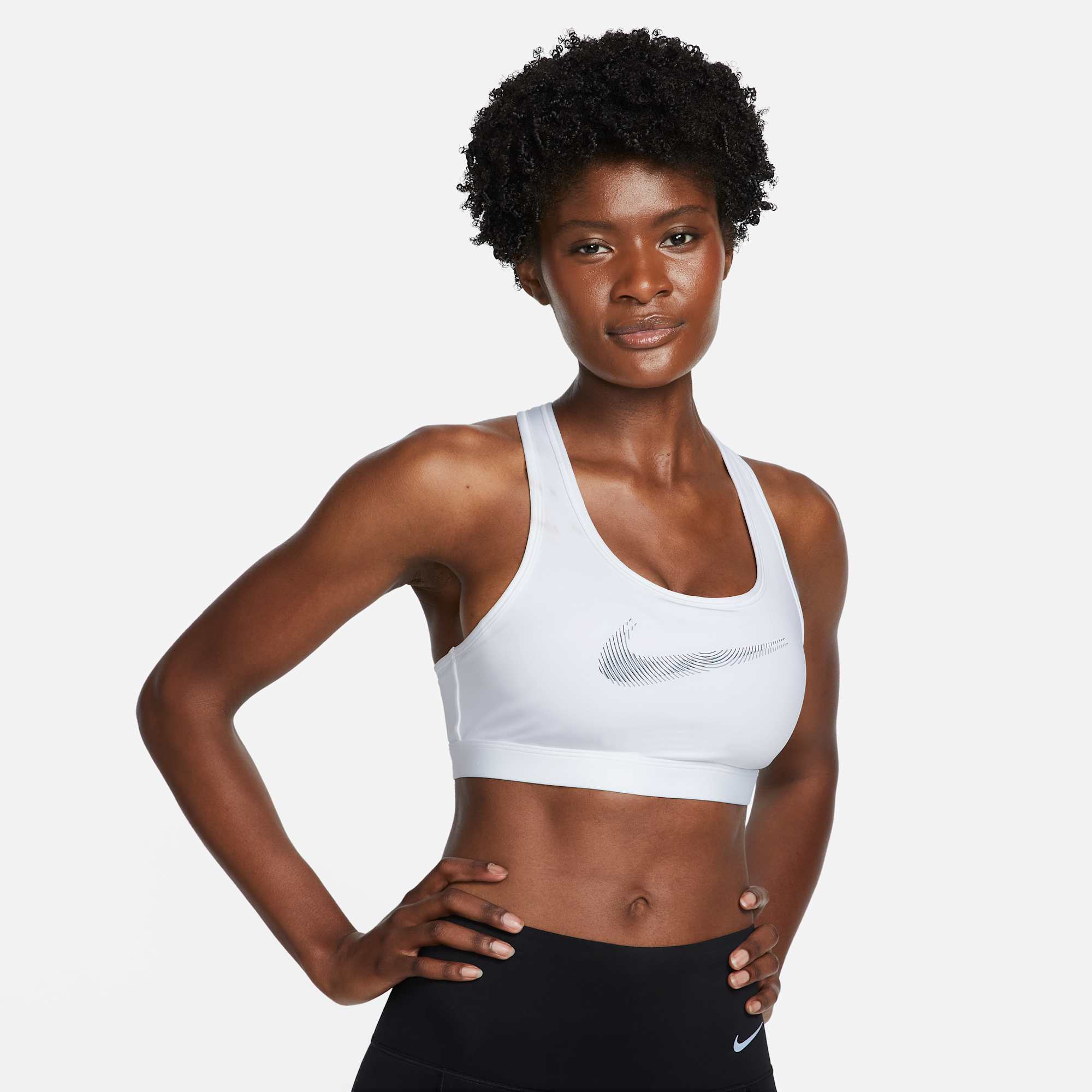 Compra Nike Swoosh Medium Support por PEN 159.90 | Nike Perú