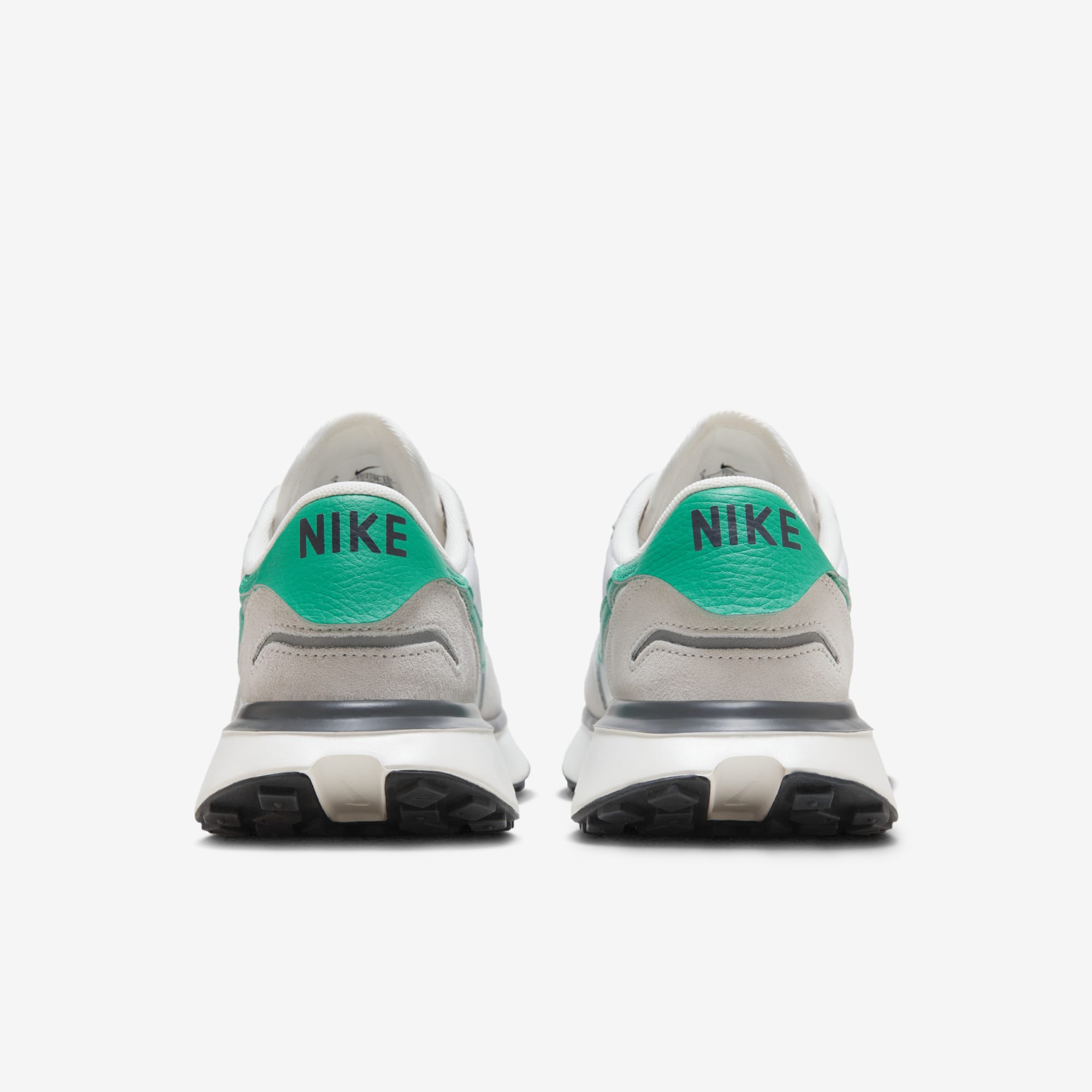 Compra Nike Phoenix Waffle por PEN 459.90 | Nike Perú
